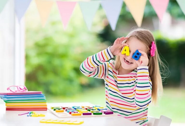 Simple Ways Your Kids Can Learn English in Singapore - The Smart ofs ...